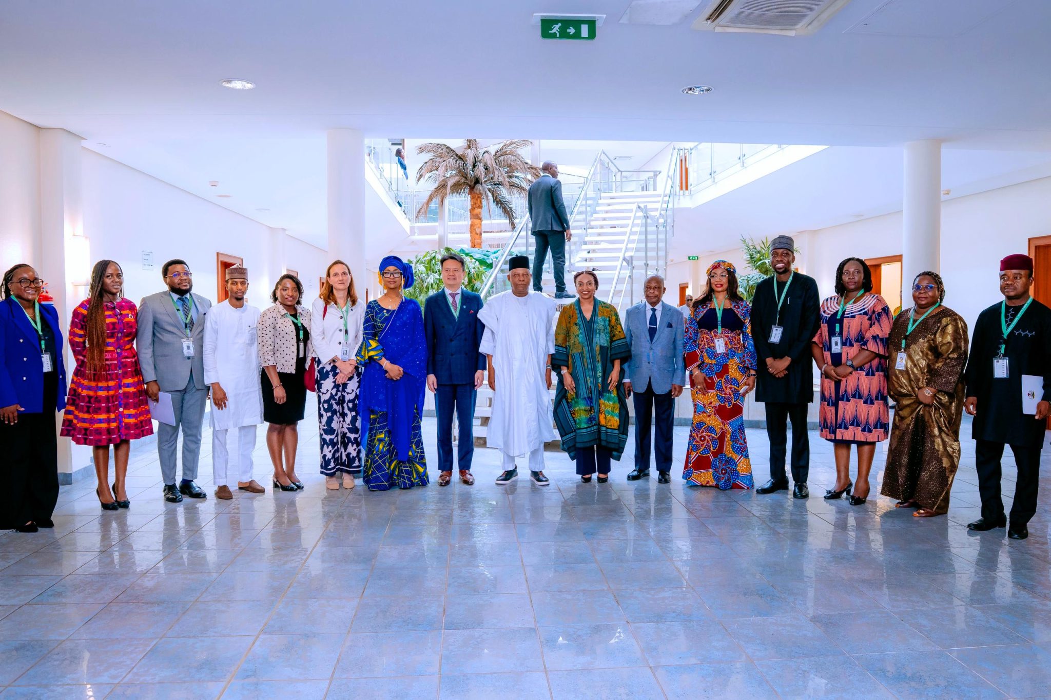 VP SHETTIMA LAUDS SPACE X CONTRIBUTIONS TO NIGERIA’S EMERGENCY ...
